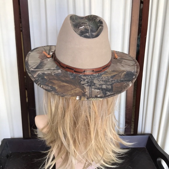 Resistol | Accessories | Resistor Western Cowboy Commander Felt Hat Sz ...